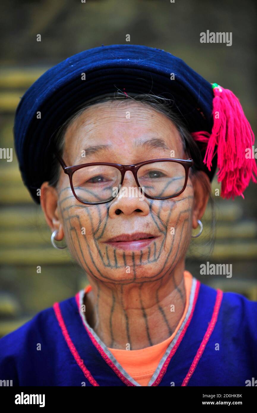 2010 headshot eye hi-res stock photography and images - Alamy