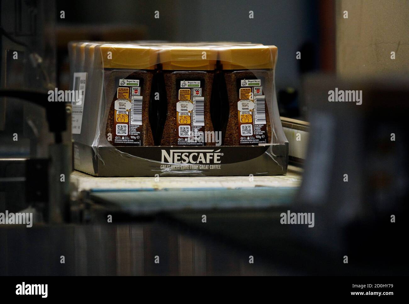 Nestle production hi-res stock photography and images - Alamy