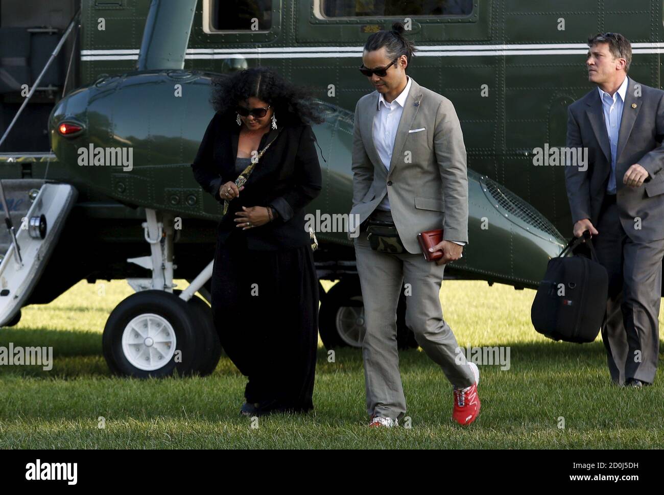 Maya soetoro ng hi-res stock photography and images - Alamy