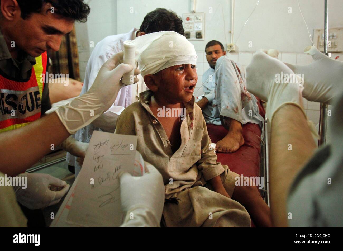 Lady justice crying hi-res stock photography and images - Alamy