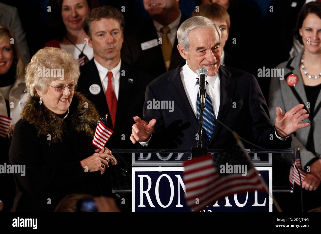 Carol paul wife republican presidential hi-res stock photography and ...