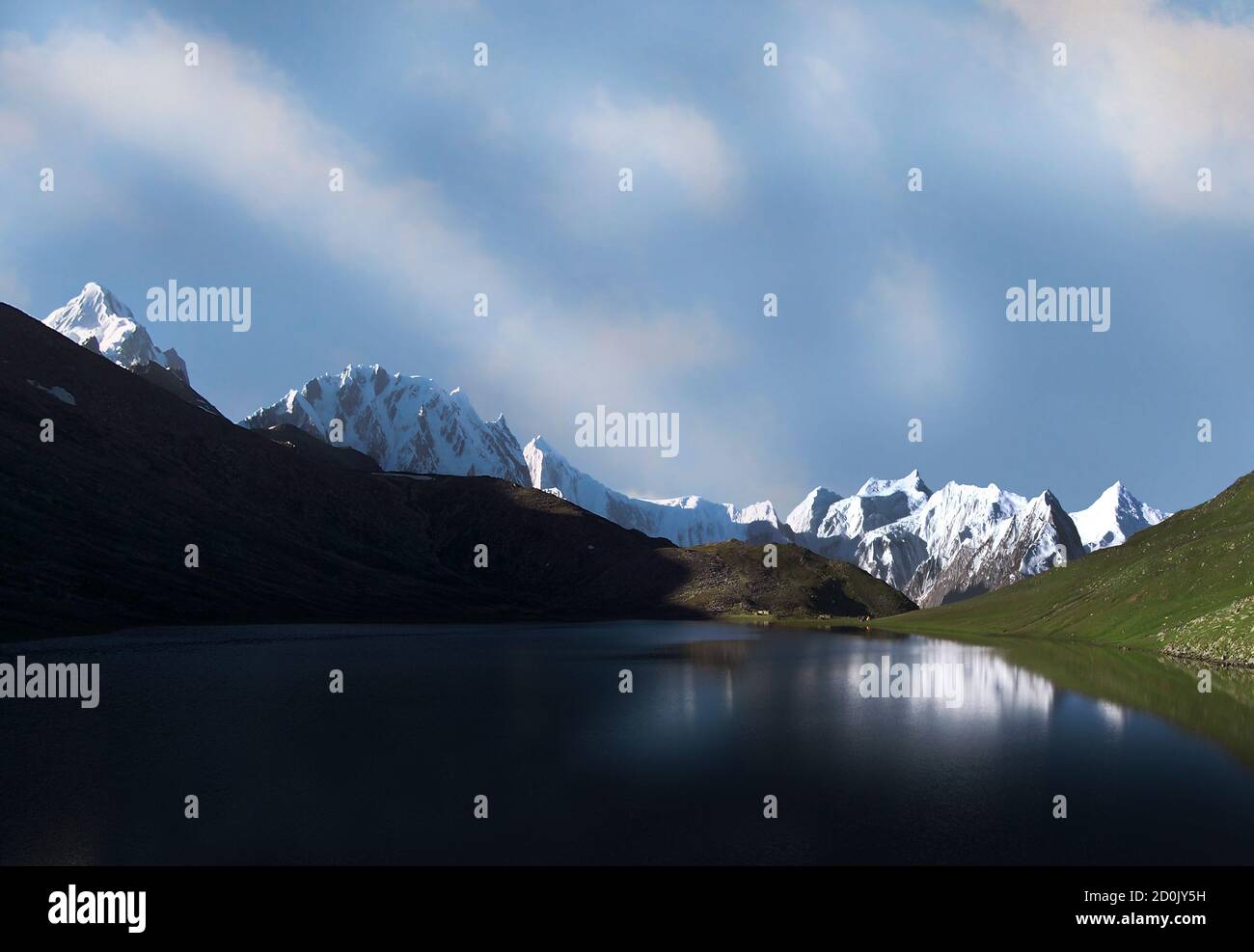 Pari peak hi-res stock photography and images - Alamy