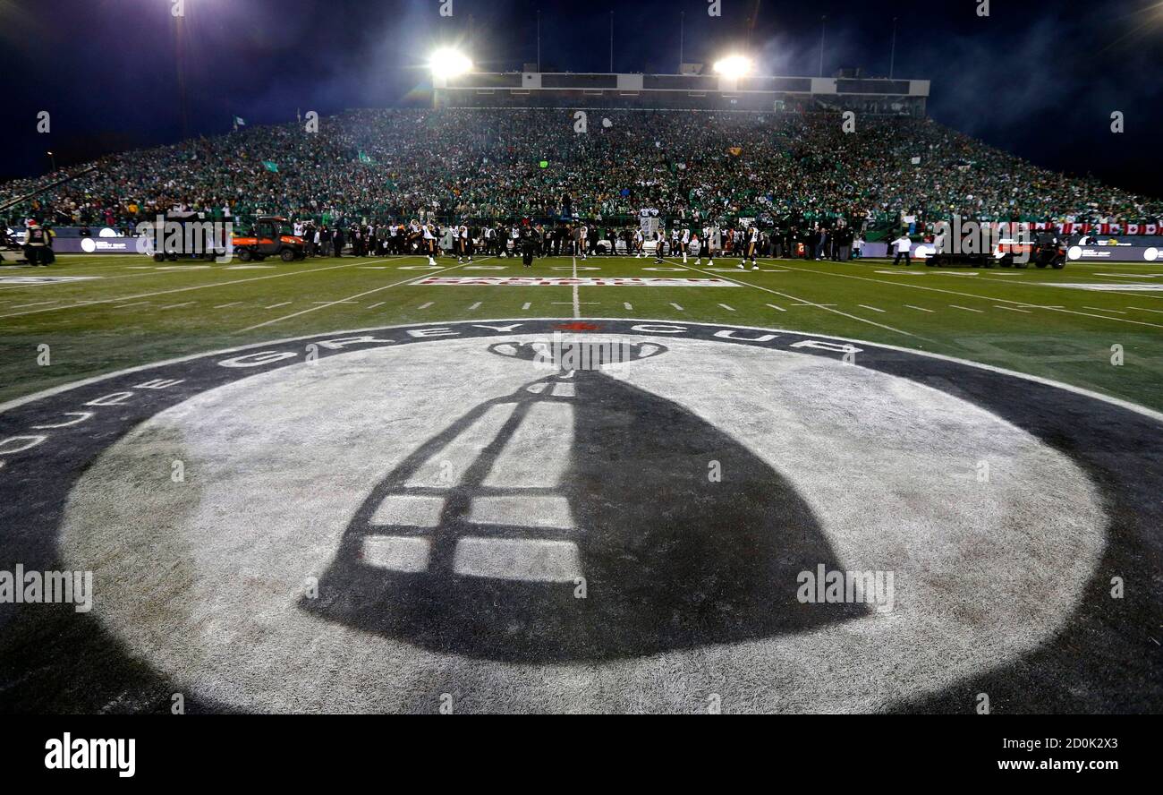 Cfl logo grey cup hi-res stock photography and images - Alamy