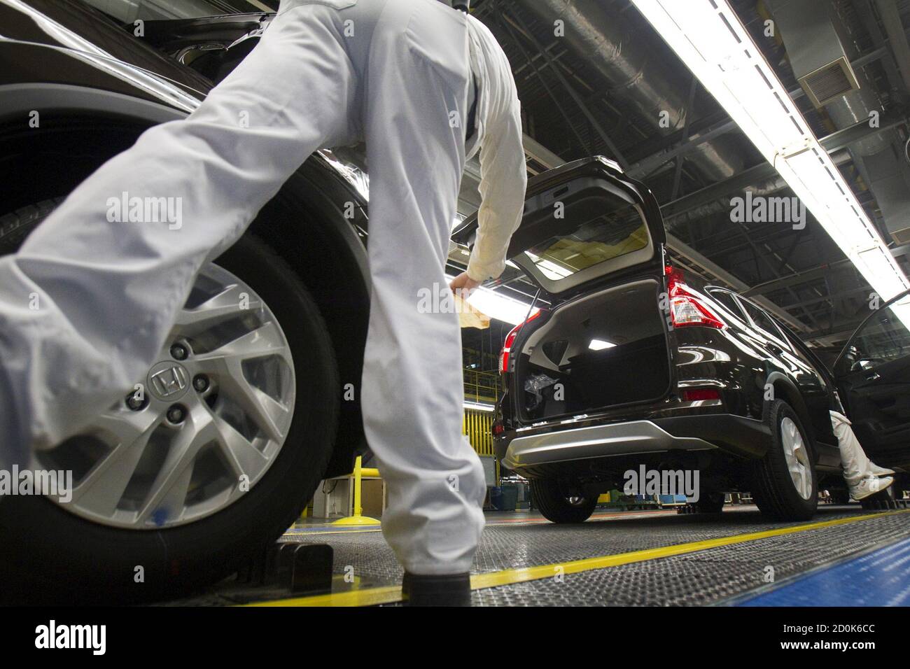 Honda manufacturing hi-res stock photography and images - Alamy