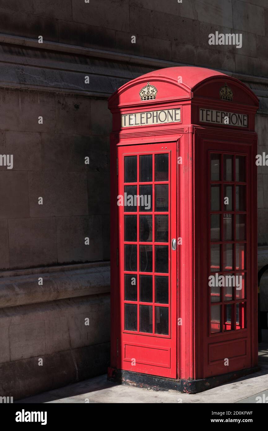 Red London telephone box Stock Photo - Alamy