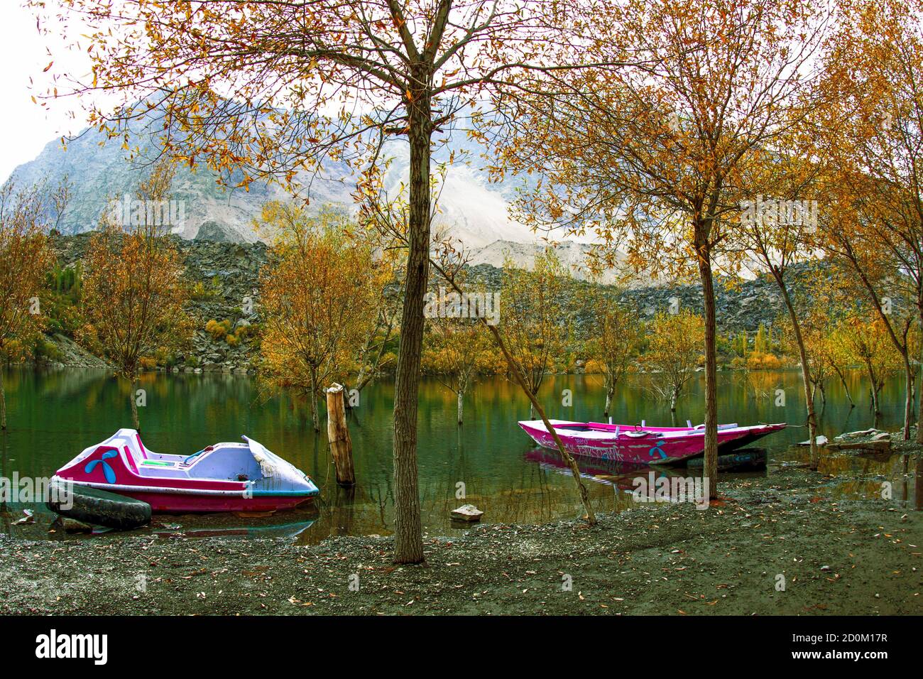 The Kachura Lakes are three lakes in the Skardu District of Gilgit ...