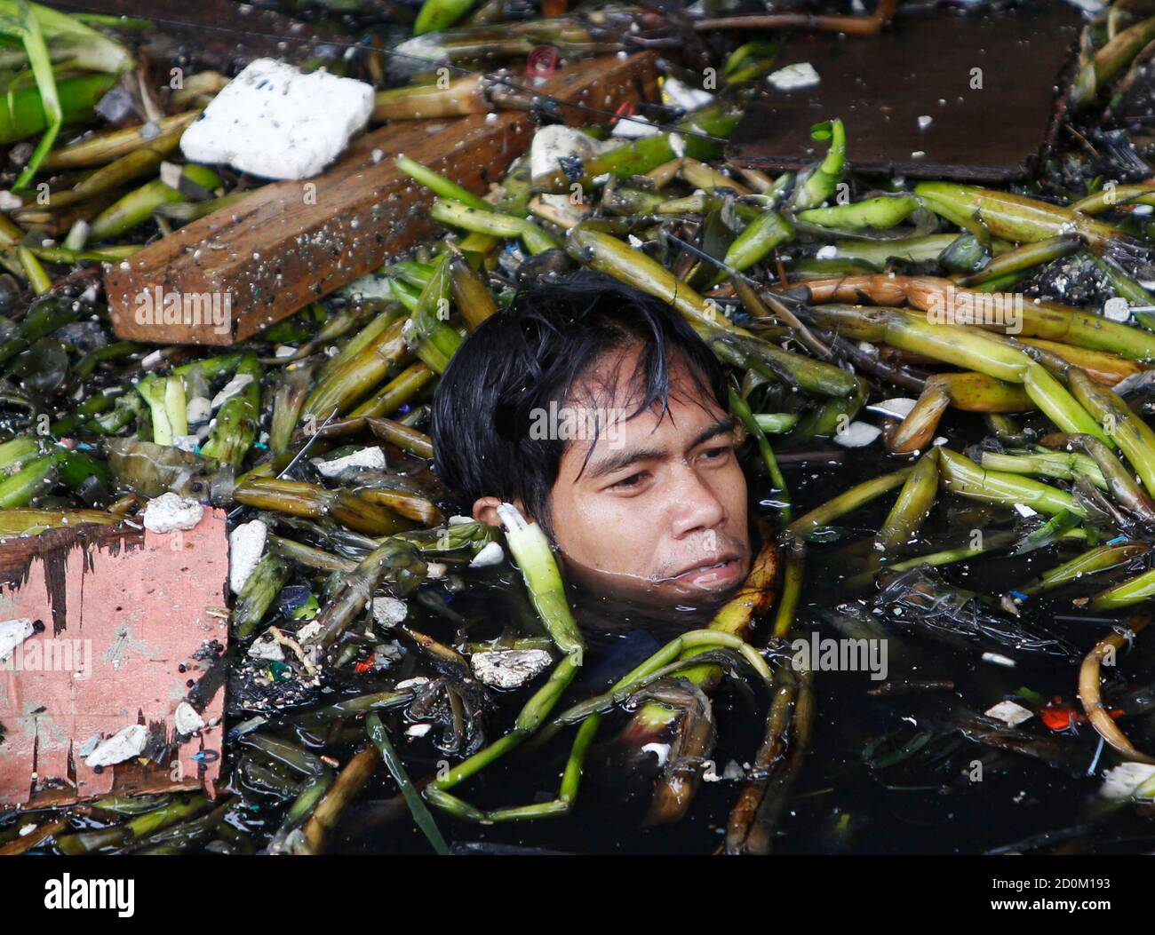 Neck deep hi-res stock photography and images - Alamy