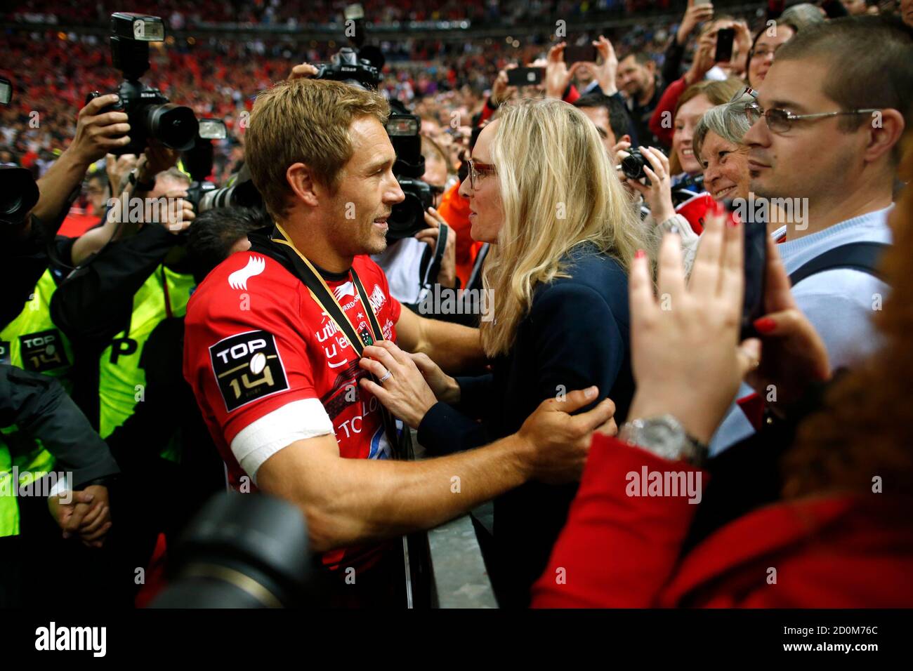 Jonny wilkinson and wife hi-res stock photography and images - Alamy