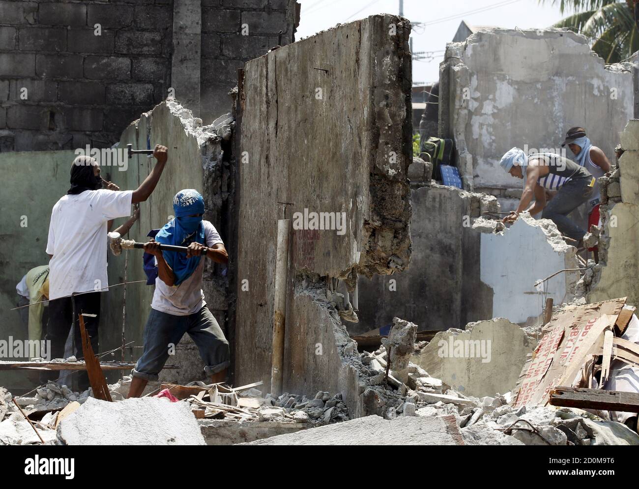 Squatters homes demolished hi-res stock photography and images - Alamy