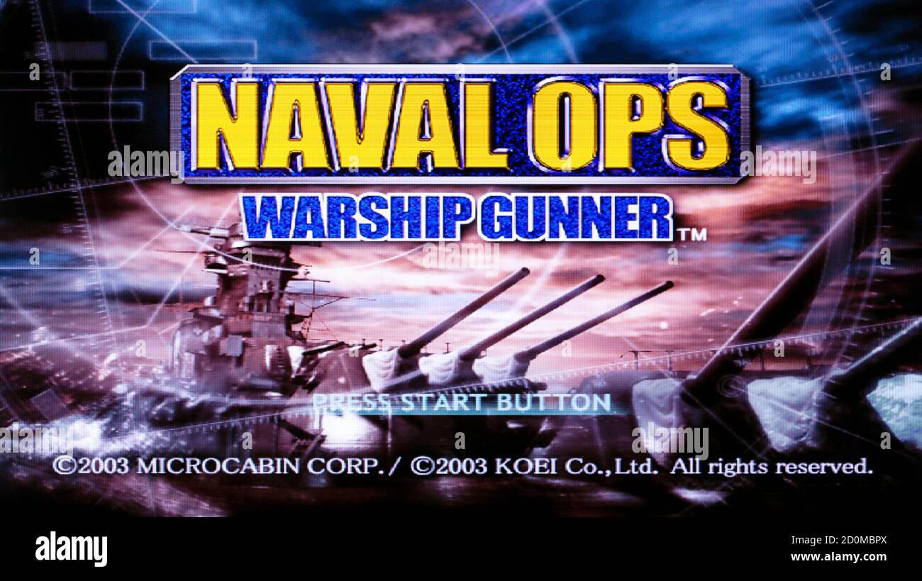 Naval ops warship gunner hi-res stock photography and images - Alamy
