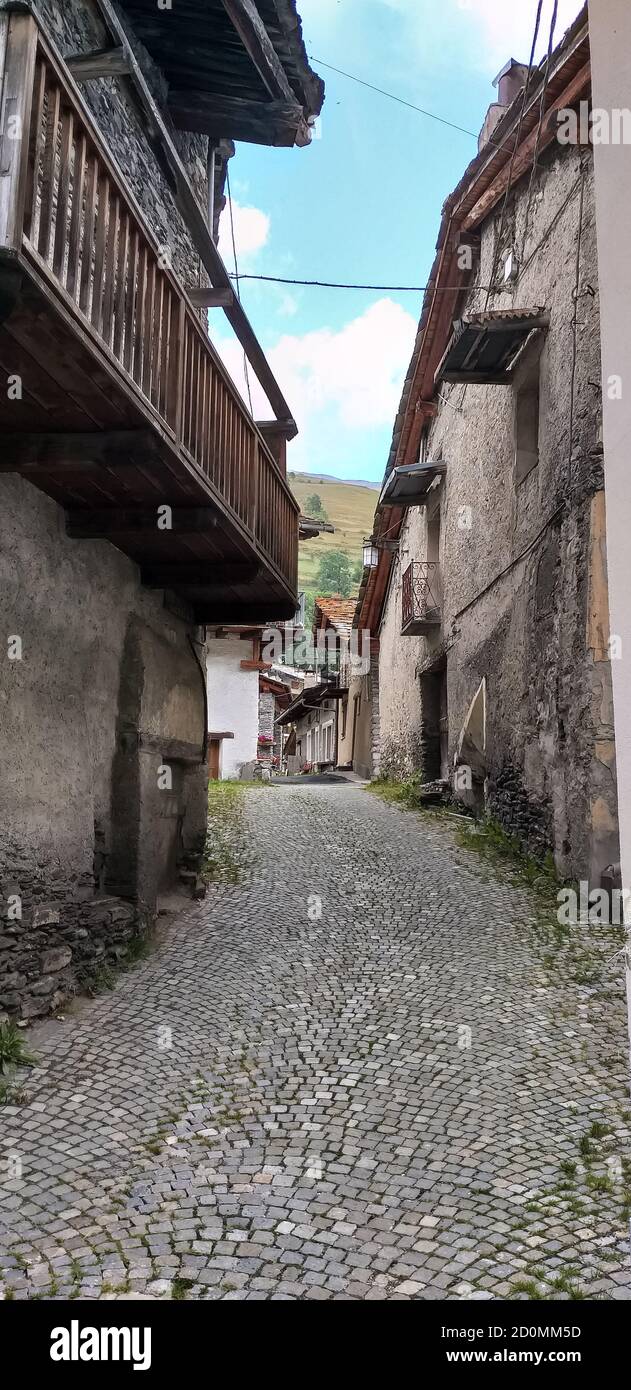 Rural poverty italy hi-res stock photography and images - Alamy