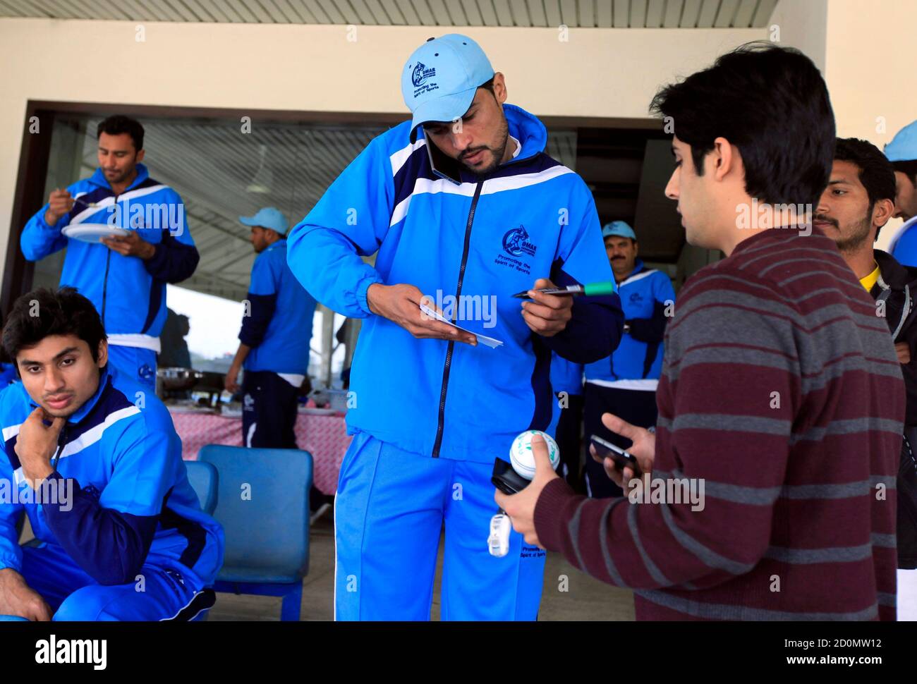 Sport cricket autograph hi-res stock photography and images - Alamy