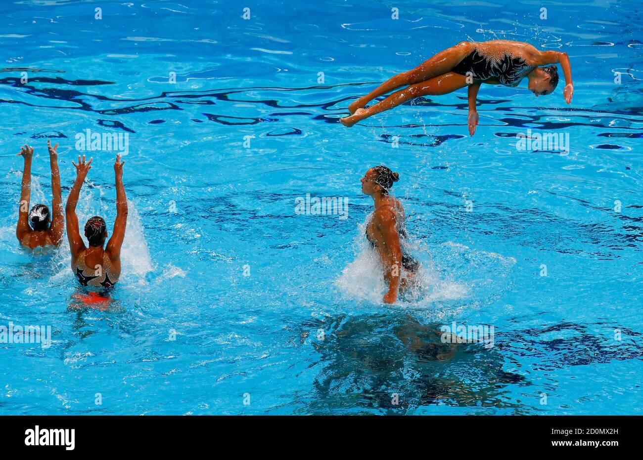 Team greece synchronised swimming hi-res stock photography and images ...