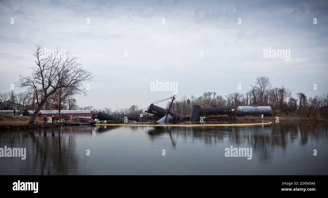 Conrail Bridge High Resolution Stock Photography and Images - Alamy