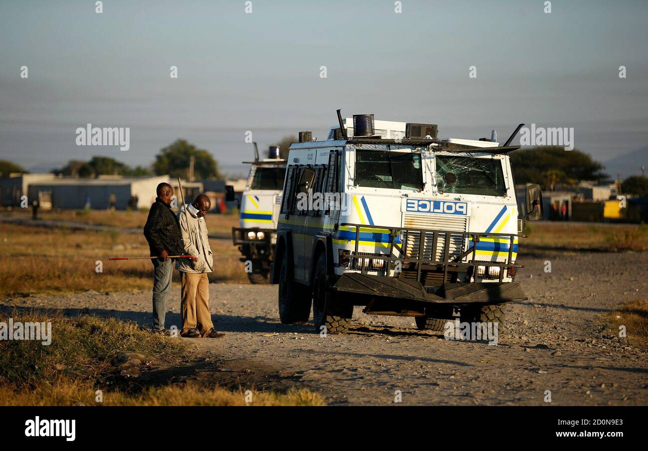 Armoured vehicle police africa hi-res stock photography and images - Alamy