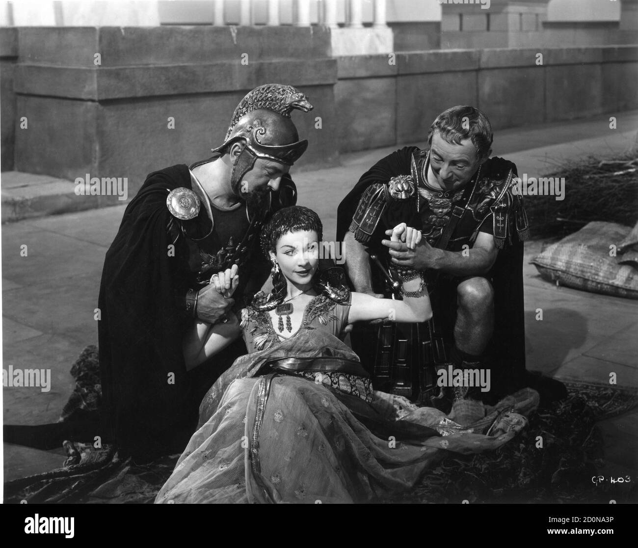 Claude rains caesar hi-res stock photography and images - Alamy