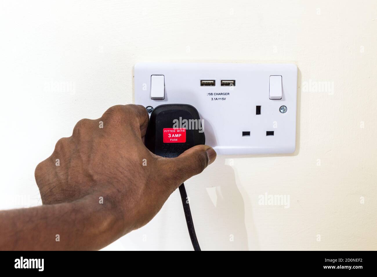 Pulling the plug hi-res stock photography and images - Alamy