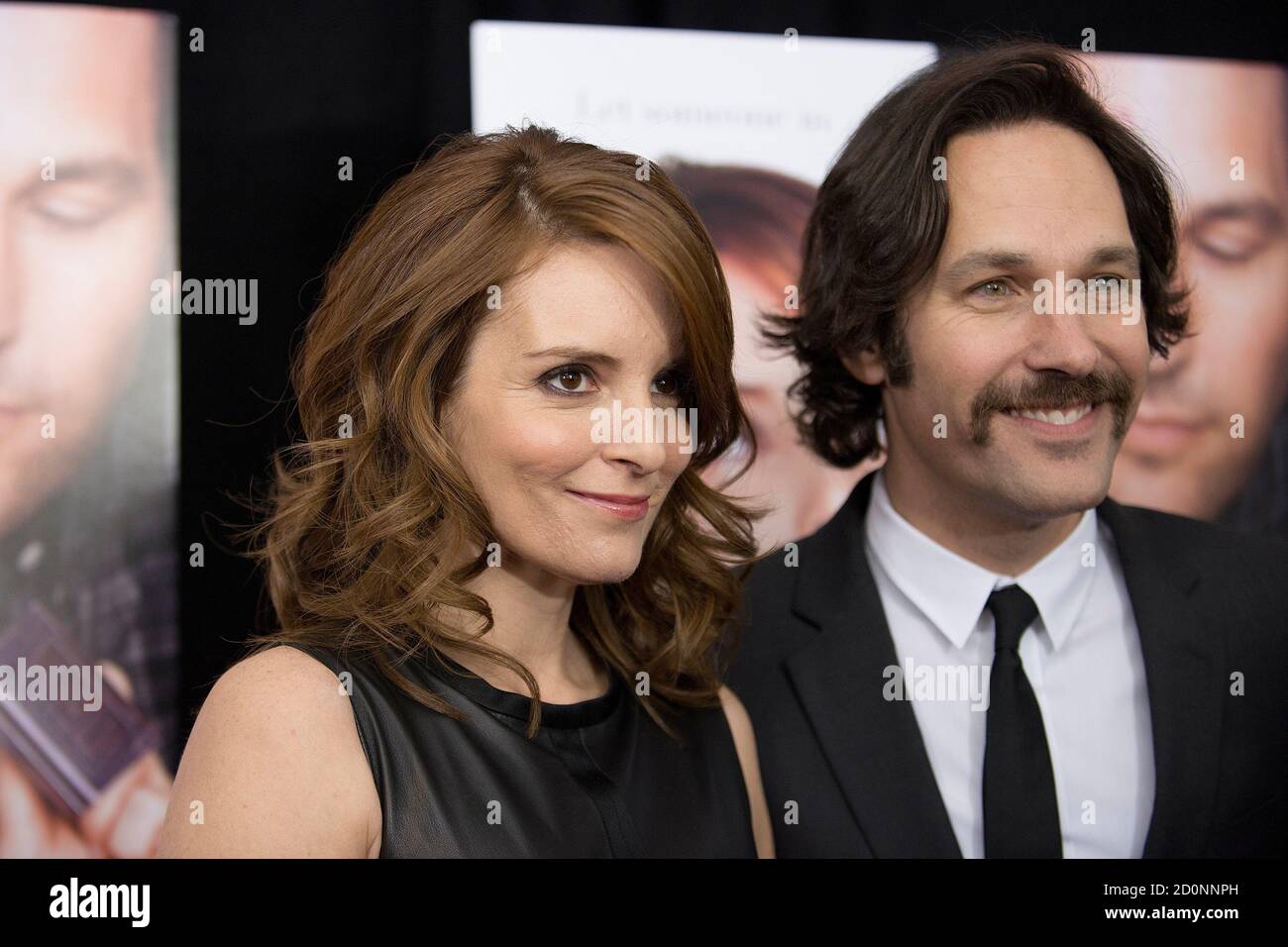 Paul rudd and tina fey hi-res stock photography and images - Alamy
