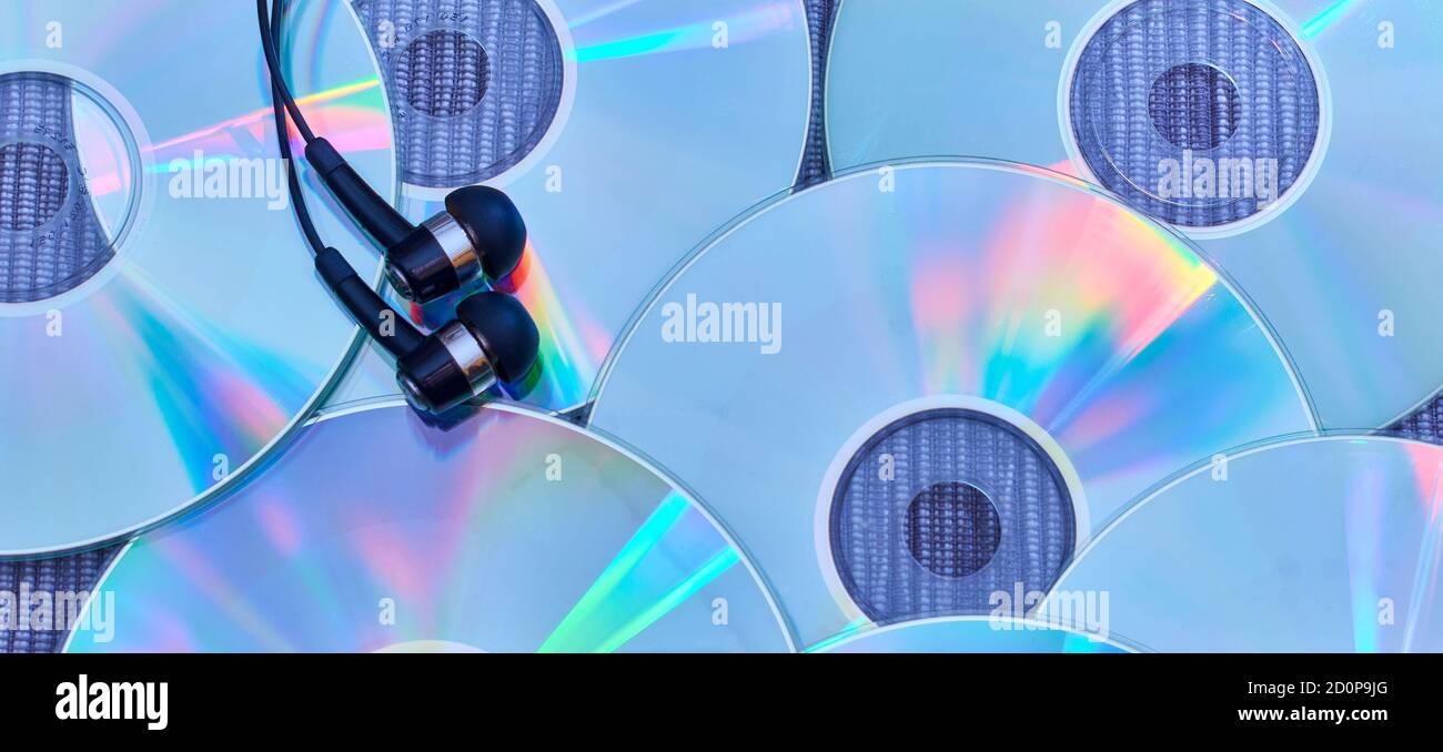 Cd pile hi-res stock photography and images - Alamy