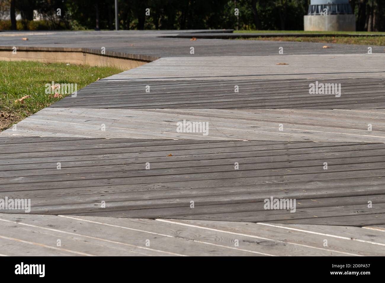 Plank wood pathway hi-res stock photography and images - Alamy