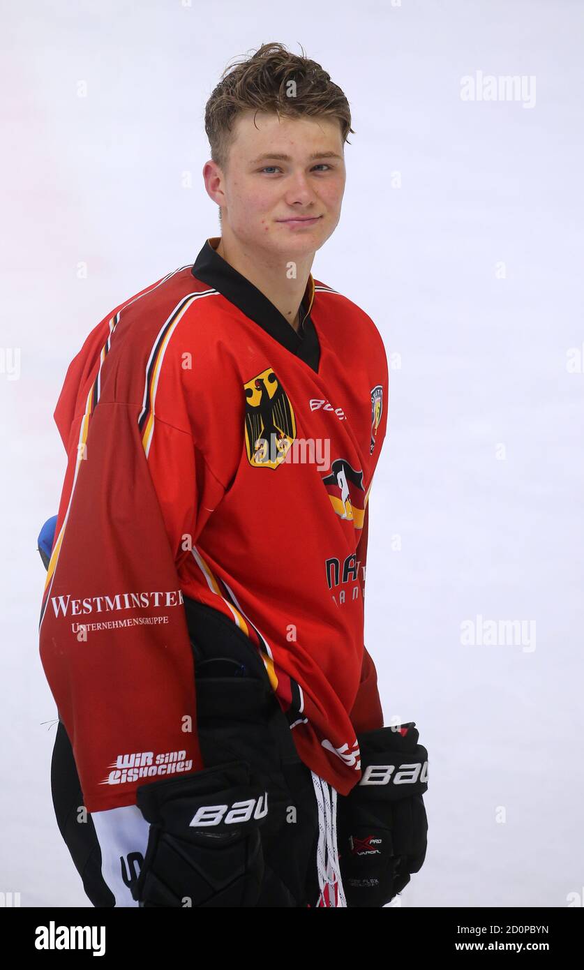 Tim stutzle hi-res stock photography and images - Alamy