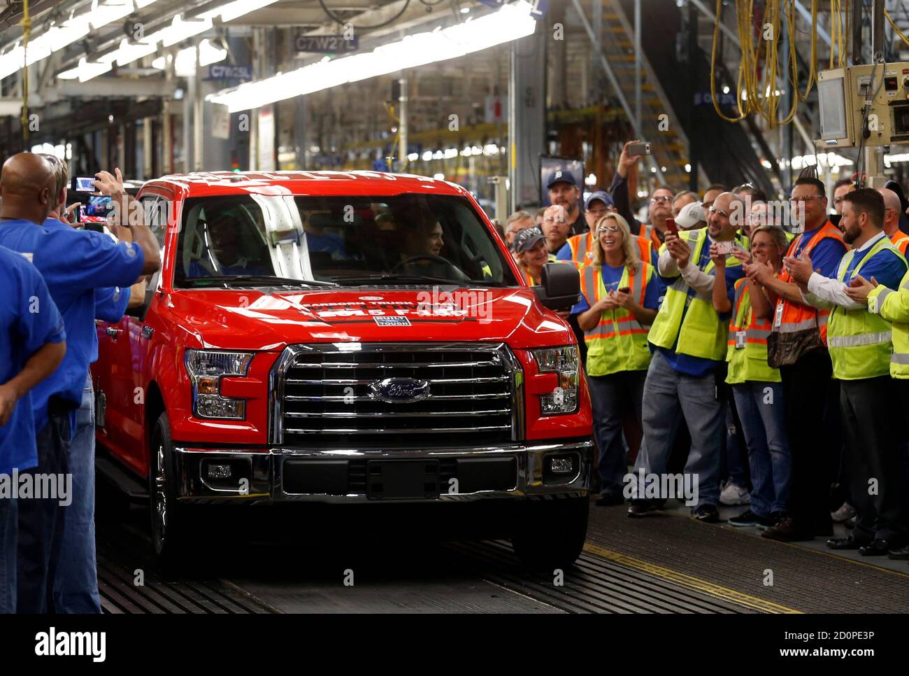 Ford f150 assembly hi-res stock photography and images - Alamy