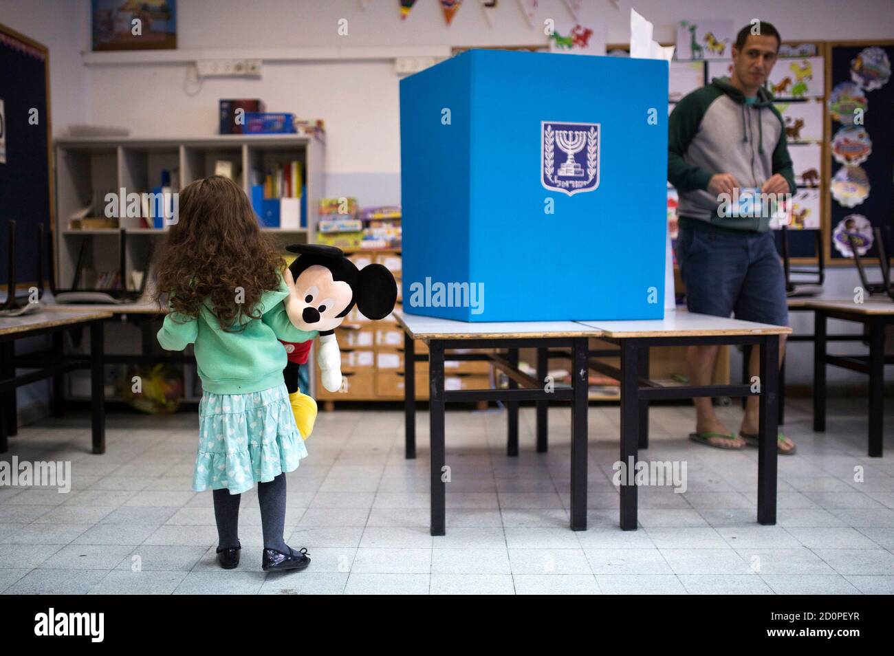 Mickey mouse march hi-res stock photography and images - Alamy