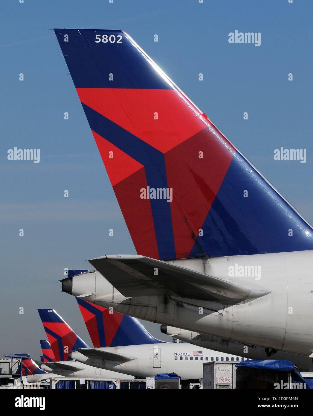 Delta 757 300 hi-res stock photography and images - Alamy