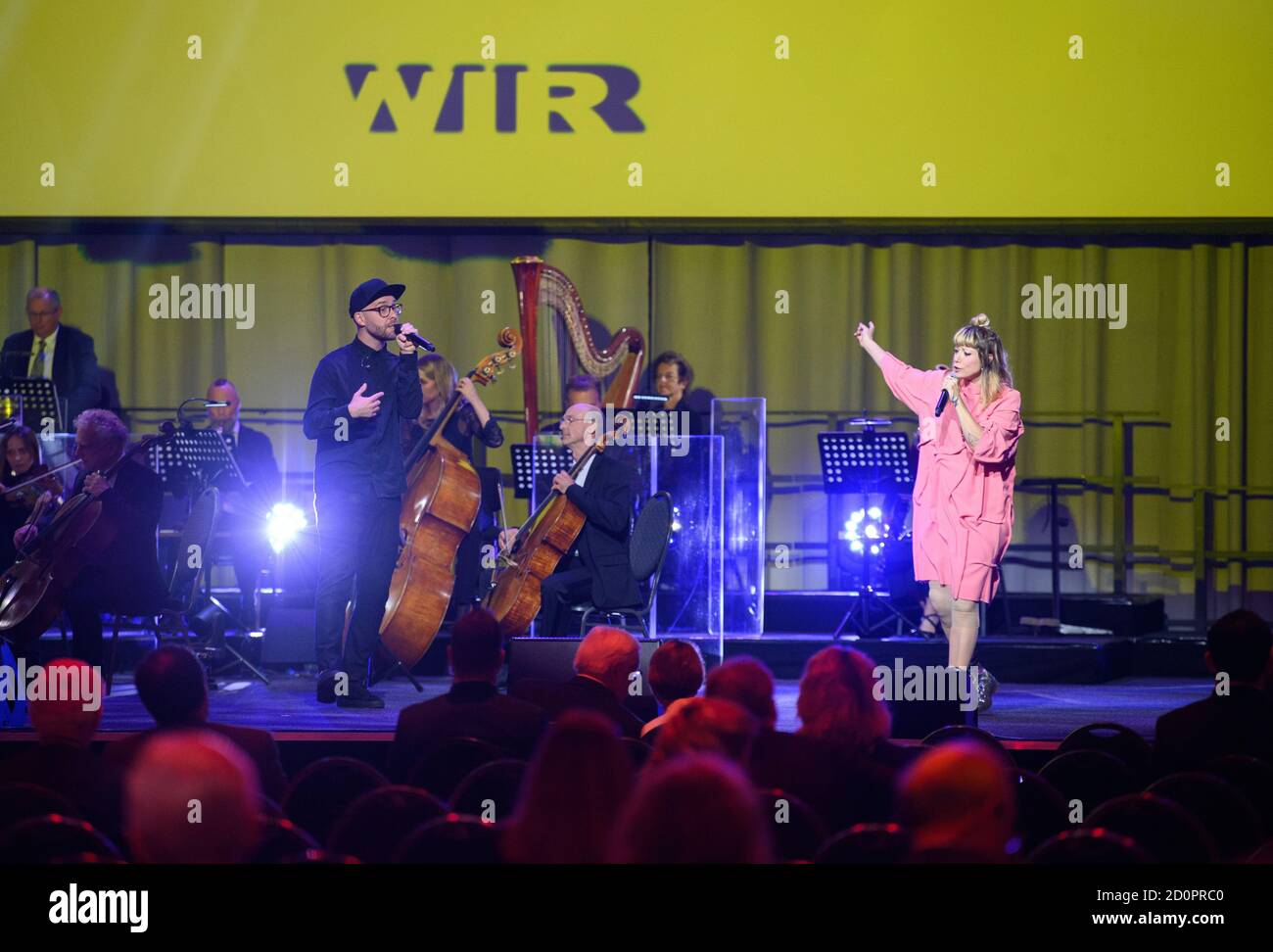 Mark foster hi-res stock photography and images - Alamy