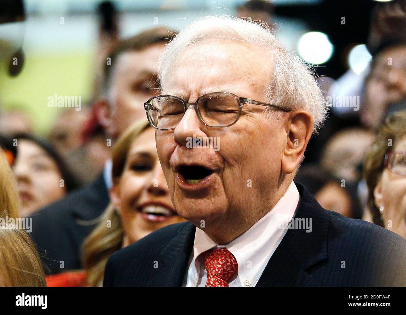 Throwing a newspaper hi-res stock photography and images - Alamy