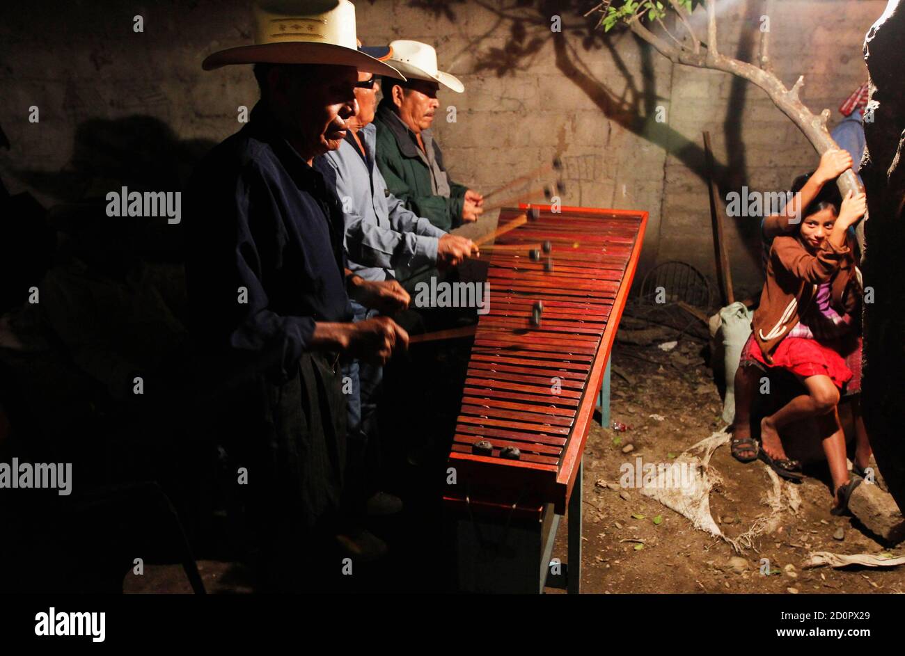 People Musicians Marimba High Resolution Stock Photography and Images ...