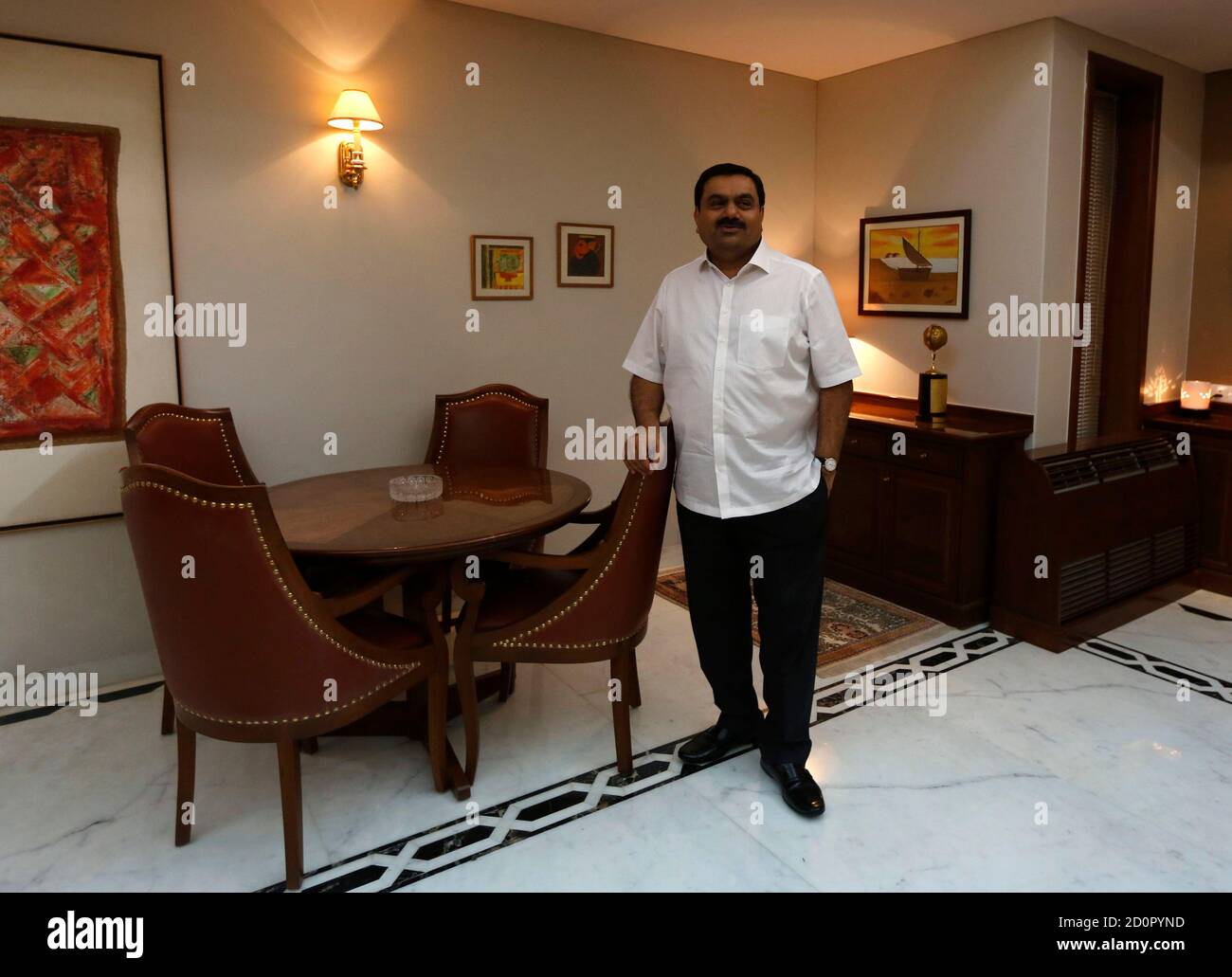 Gautam adani modi hi-res stock photography and images - Alamy