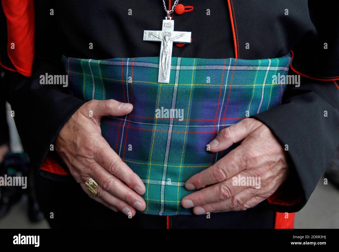 Papal visit tartan hi-res stock photography and images - Alamy