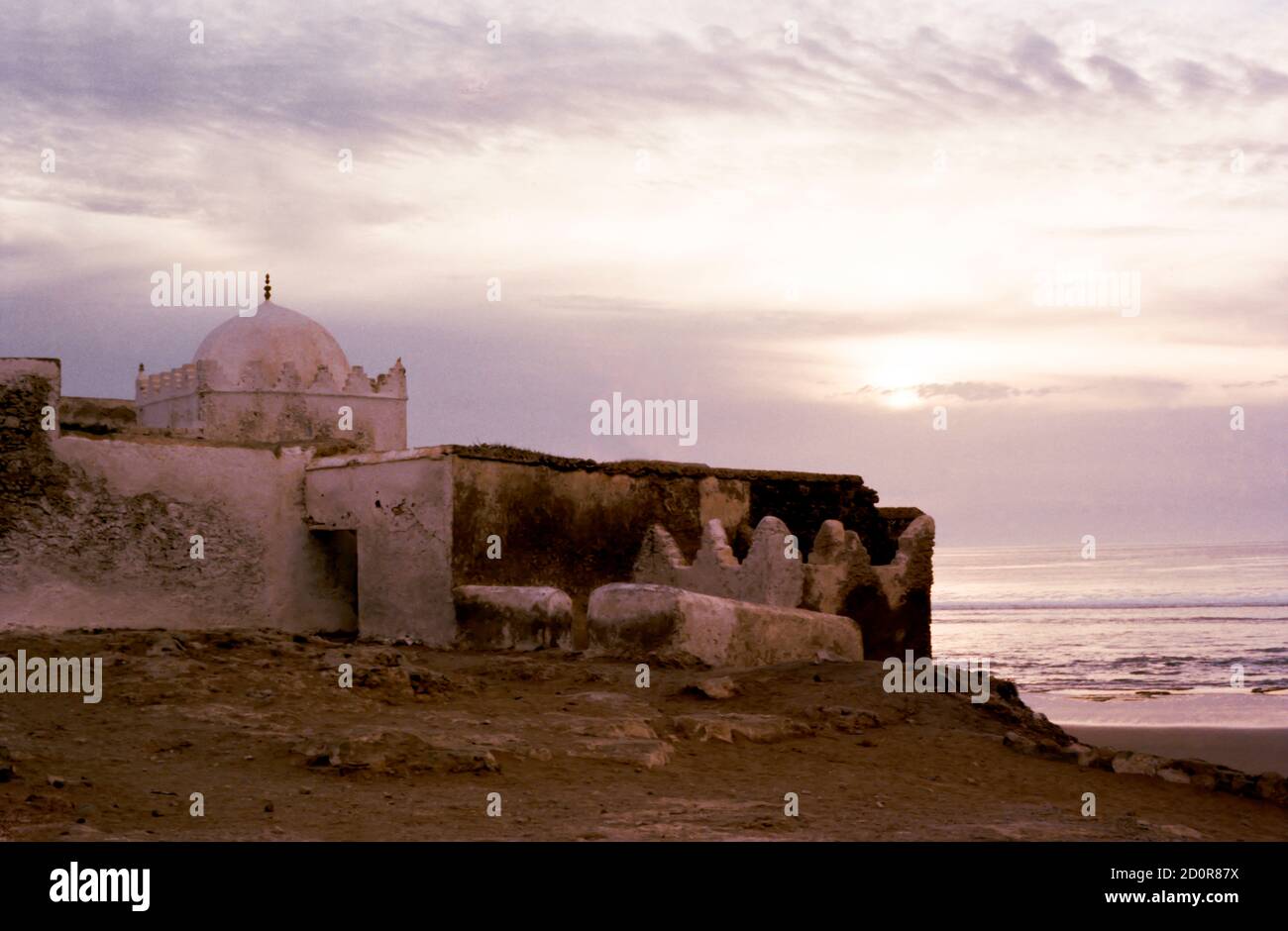 Moroccan scene hi-res stock photography and images - Alamy
