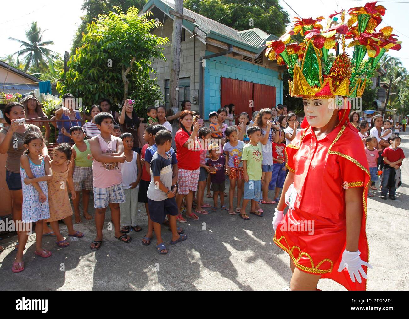 Philippines marinduque island moriones mask hi-res stock photography ...