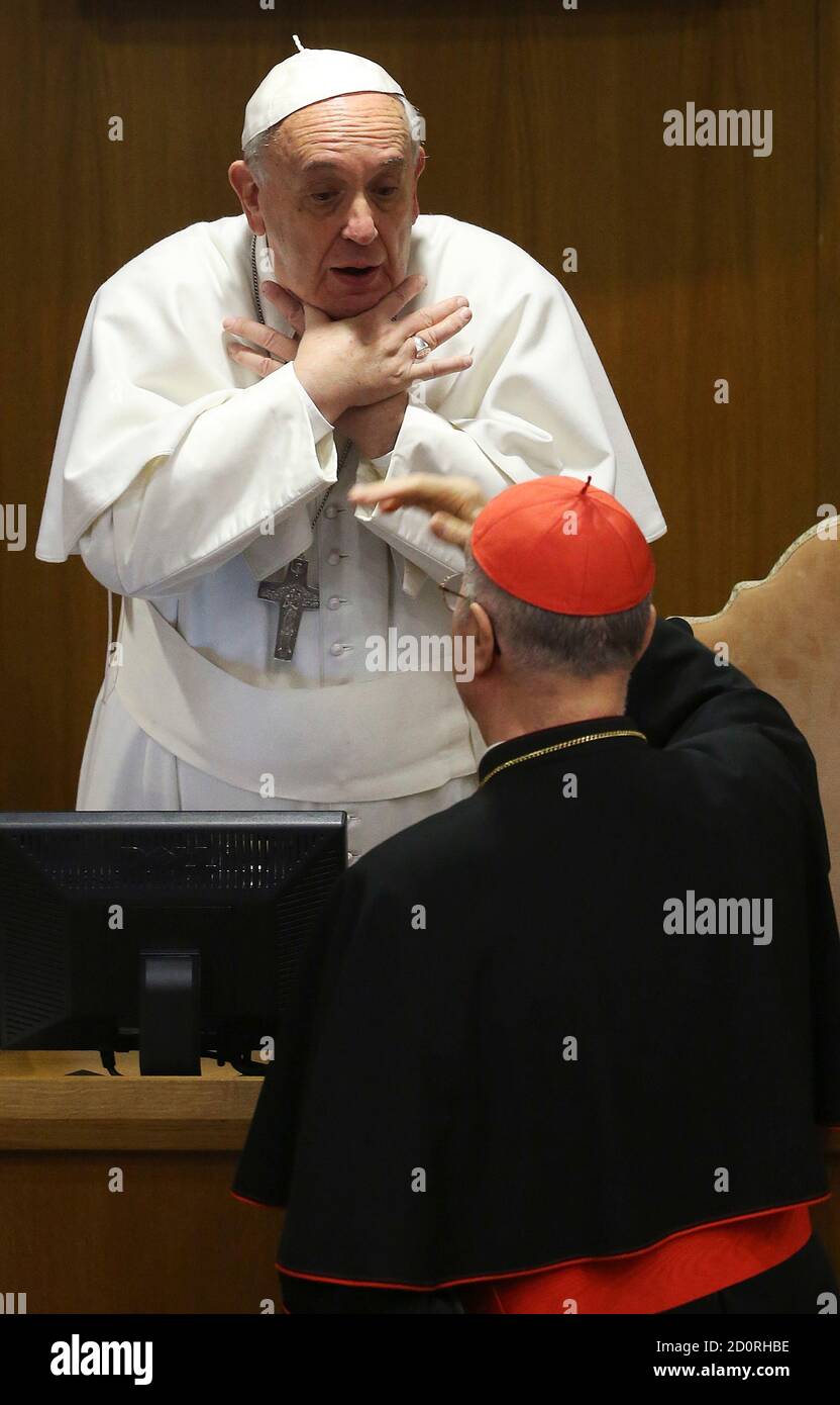 Cardinal tarcisio bertone hi-res stock photography and images - Alamy