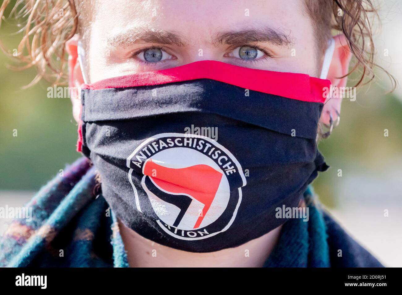 Antifa face mask hi-res stock photography and images - Alamy