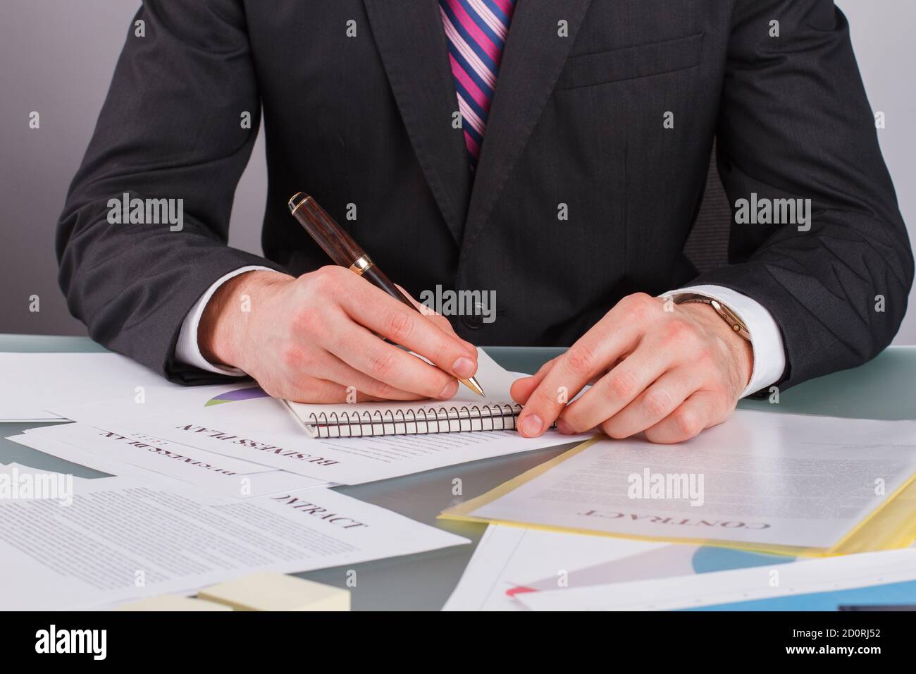 Close up businessman hands documents hi-res stock photography and ...