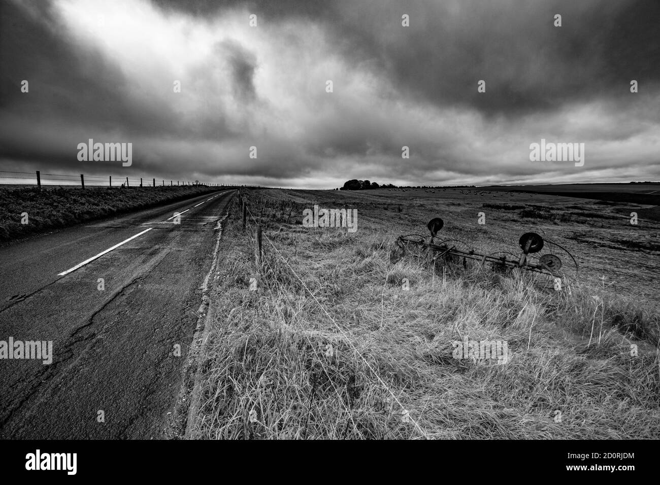 Windy road Black and White Stock Photos & Images - Alamy