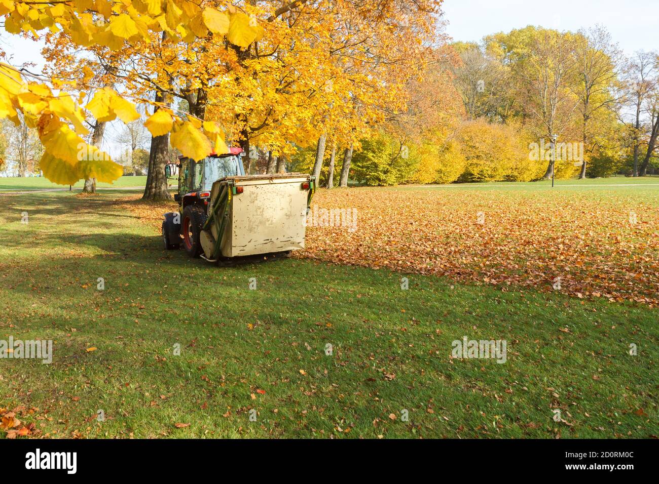 Towed by a tractor hi-res stock photography and images - Alamy