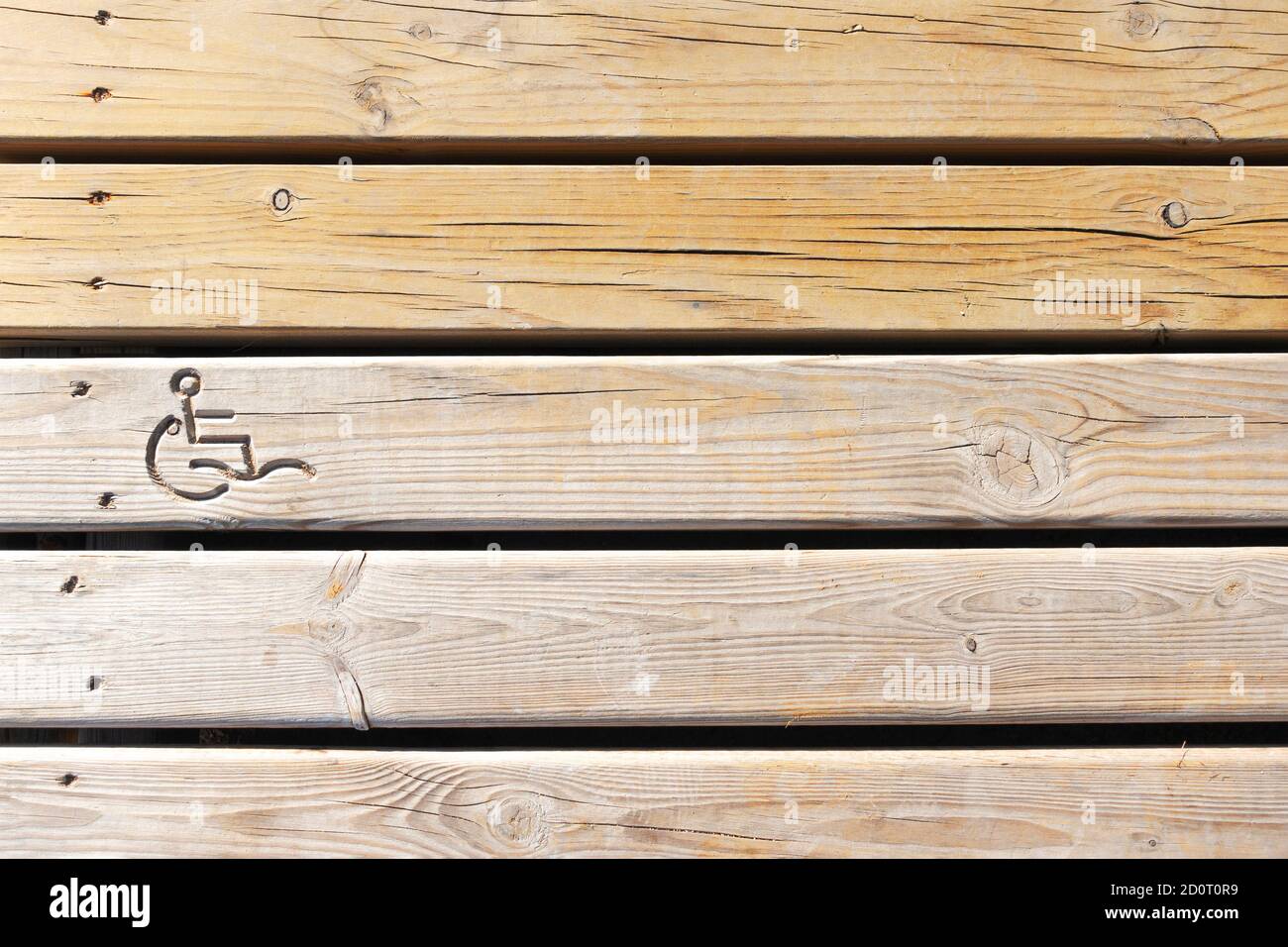 Accessible path sign hi-res stock photography and images - Alamy