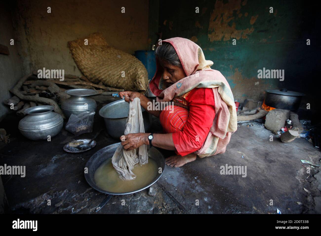 Tea stall pakistan hi-res stock photography and images - Alamy