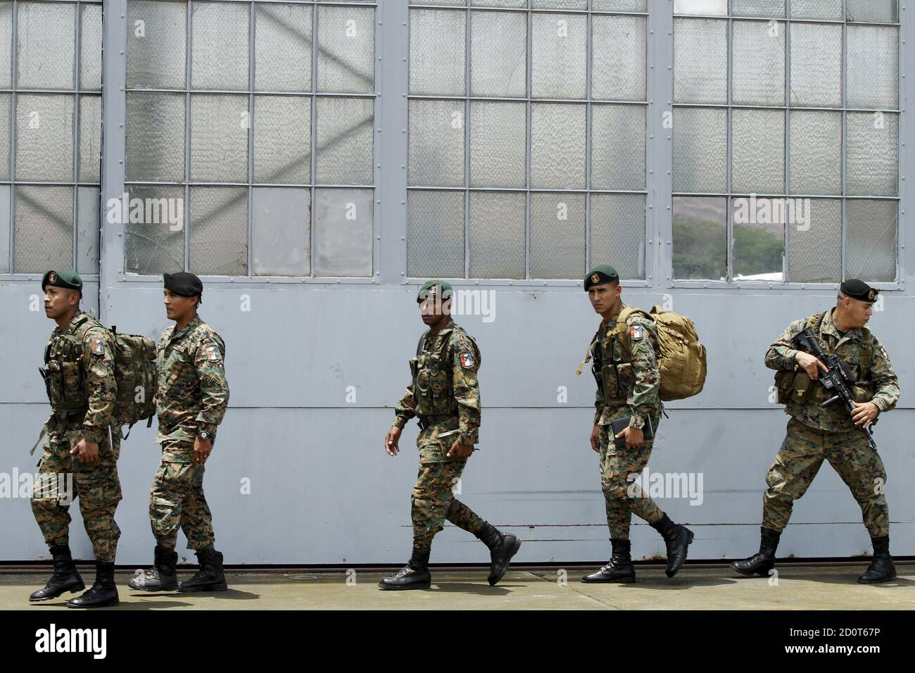 Panama security forces hi-res stock photography and images - Alamy