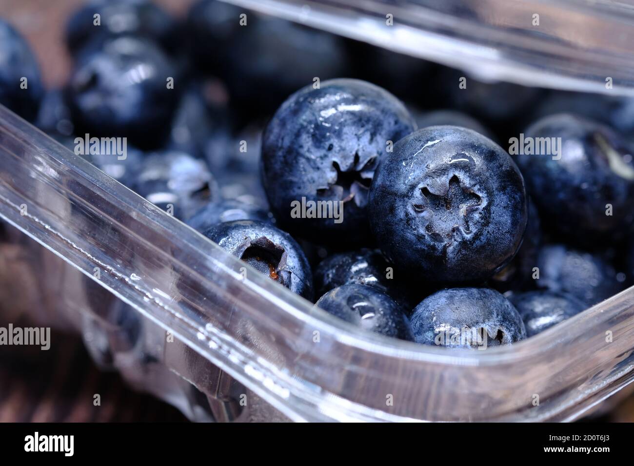 Close up of fresh blue berry with water drops Stock Photo - Alamy
