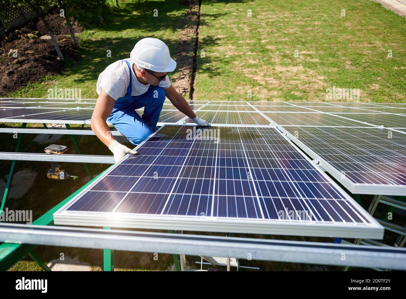 Progressive solution hi-res stock photography and images - Alamy