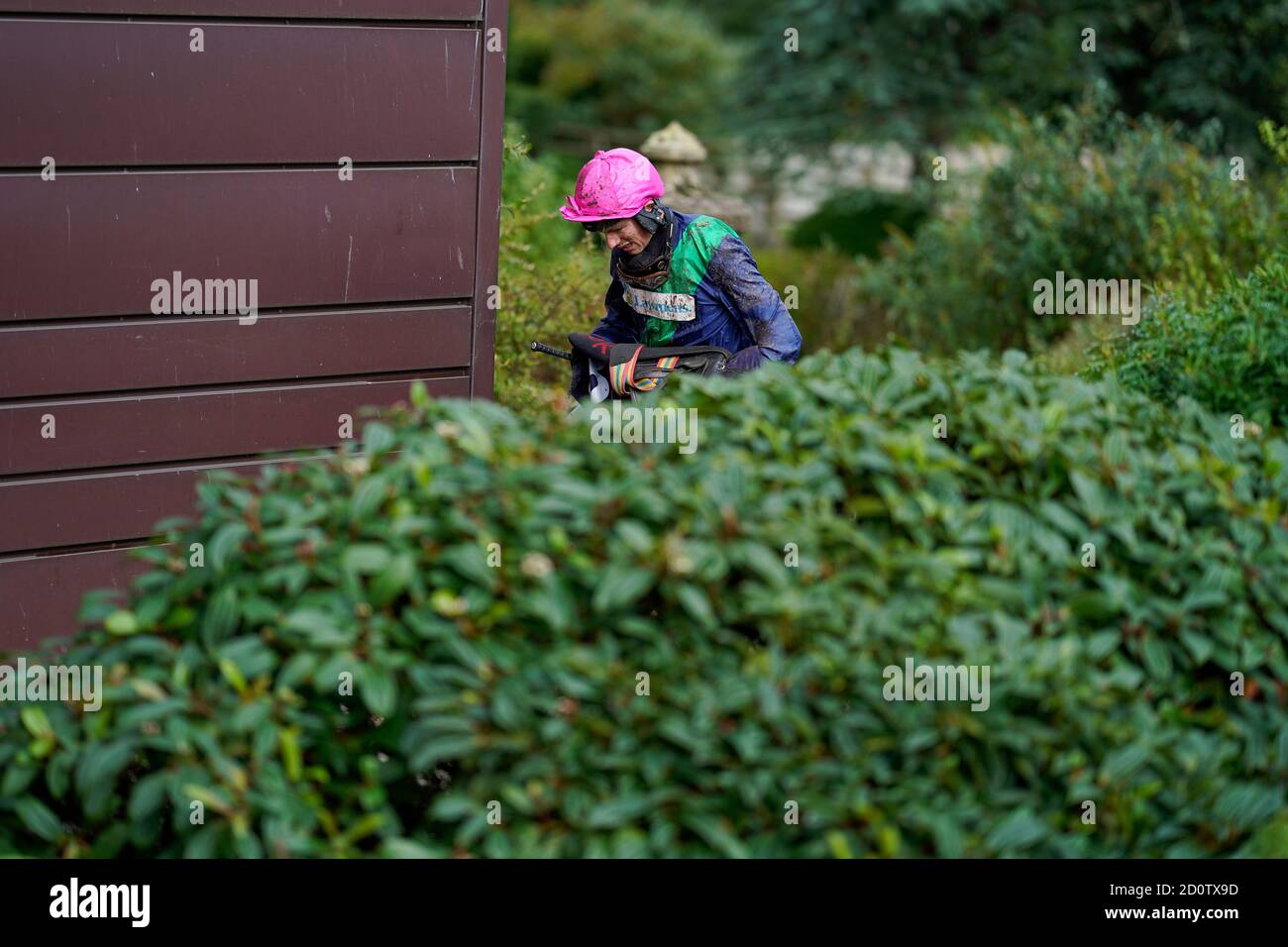Jockey max kendrick returns hi-res stock photography and images - Alamy
