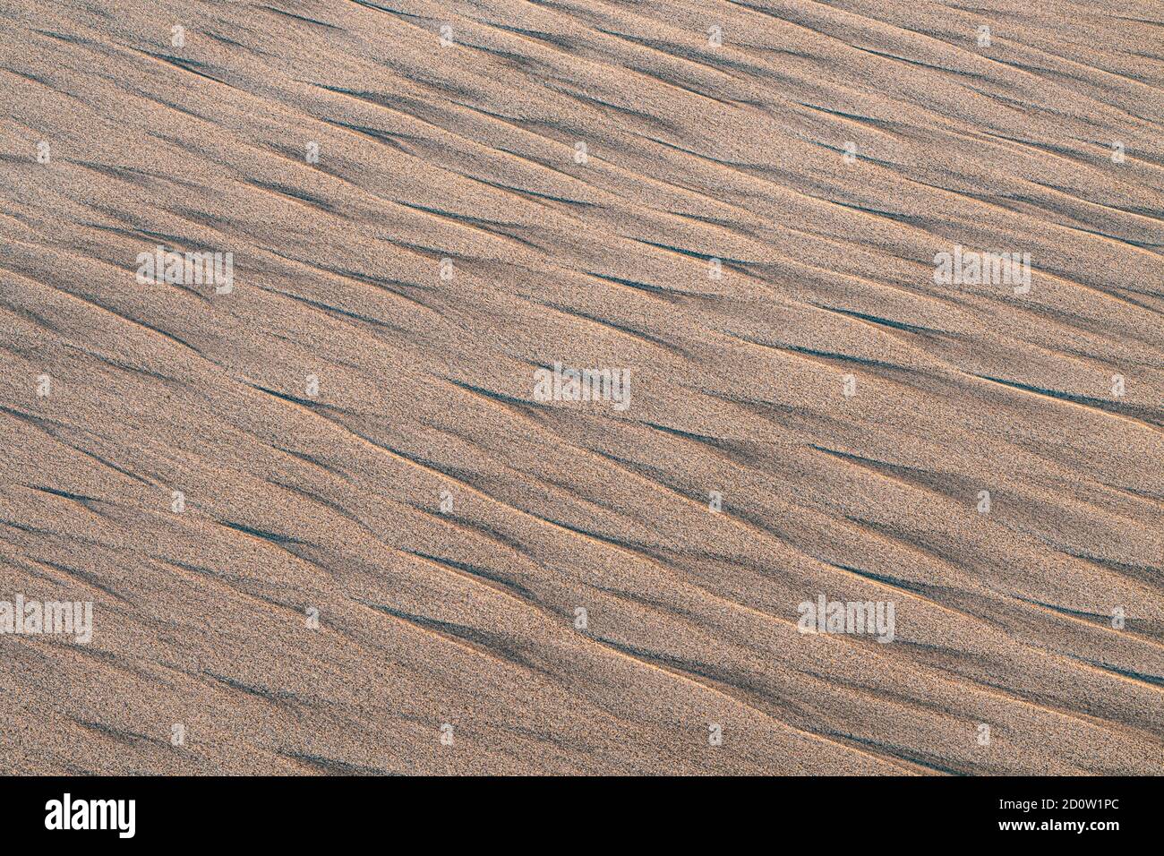 Wave patterns in sand hi-res stock photography and images - Alamy