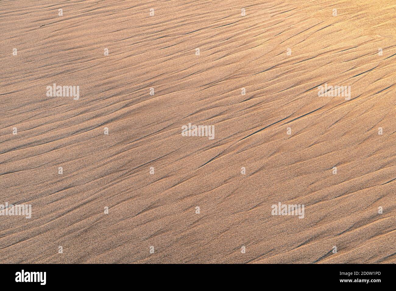 Wave patterns in sand hi-res stock photography and images - Alamy