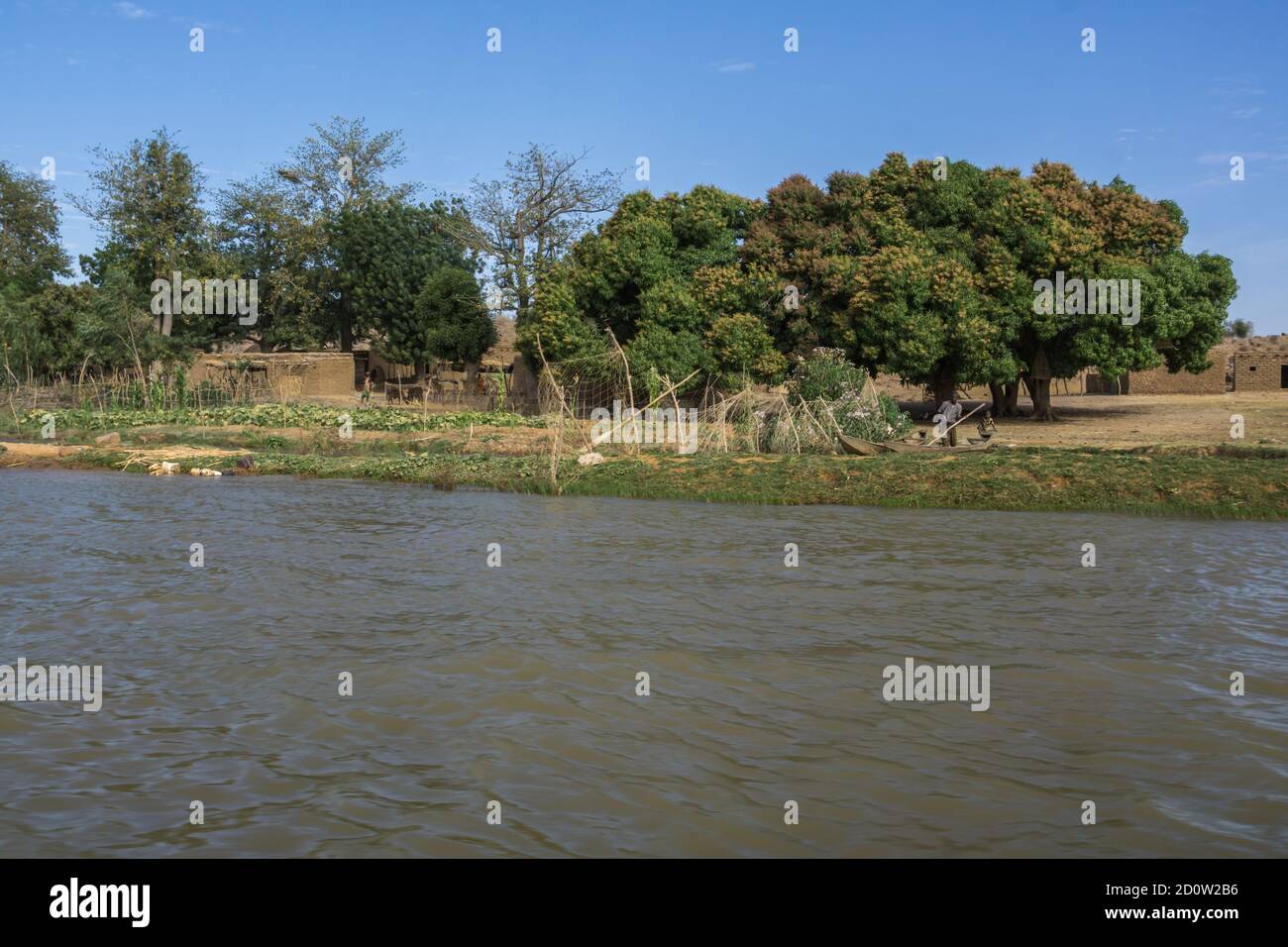The shoreline of National Park W, Niger, West Africa Stock Photo - Alamy