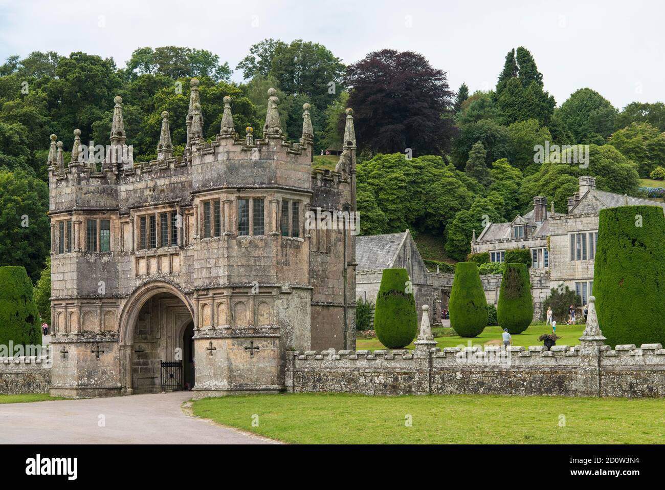 Victorian Manor Lanhydrock House, National Trust, Bodmin, Cornwall ...